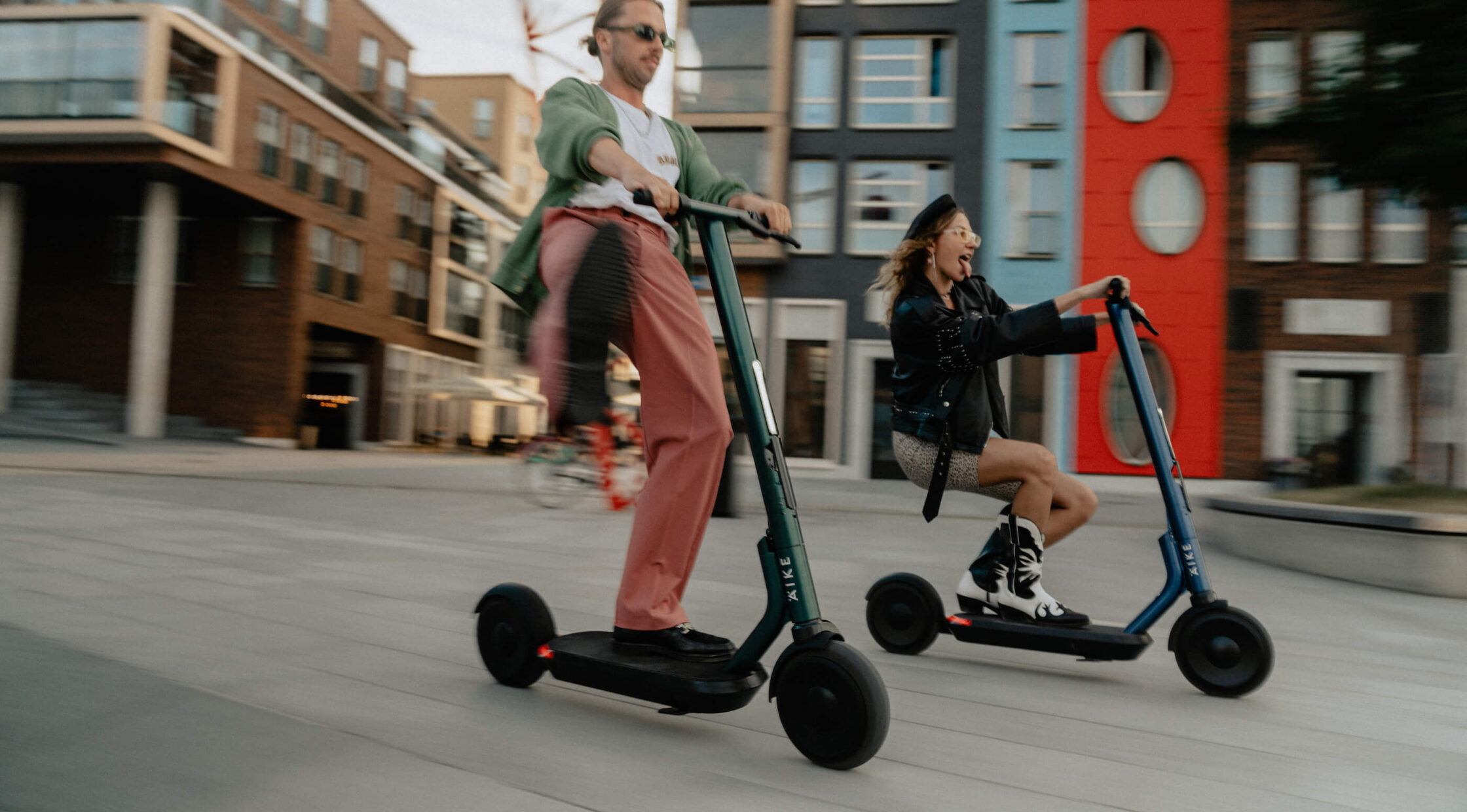 Bike vs. Scooter: Who Wins the Comparison?