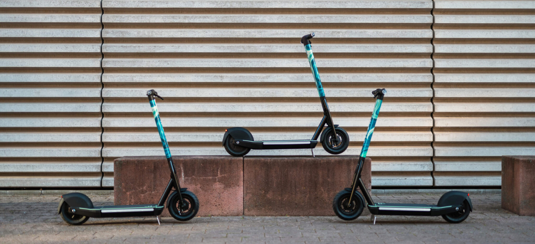 Ride Äike | The Safest & Smartest Electric Scooter