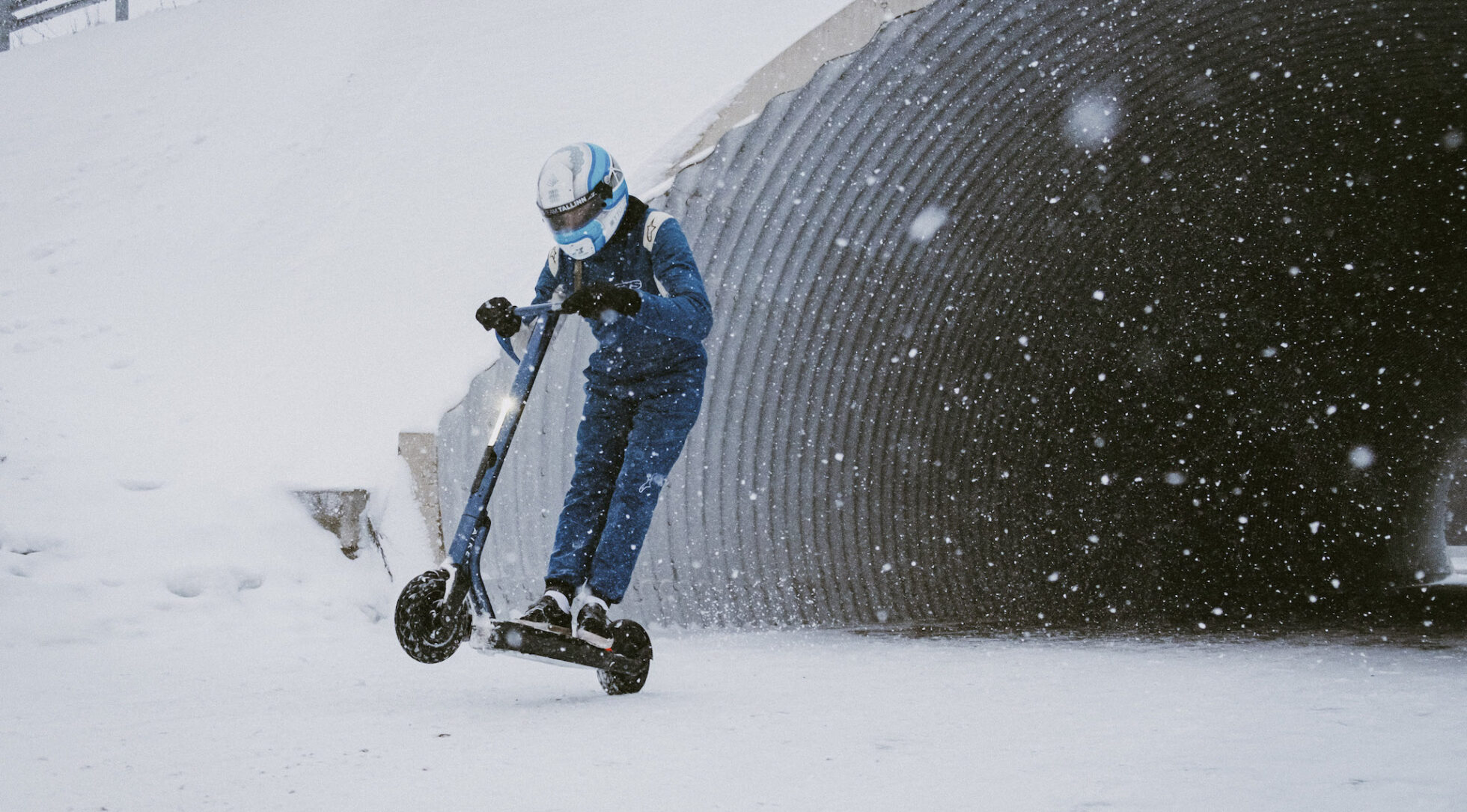Riding an Electric Scooter in Winter: What You Need to Know