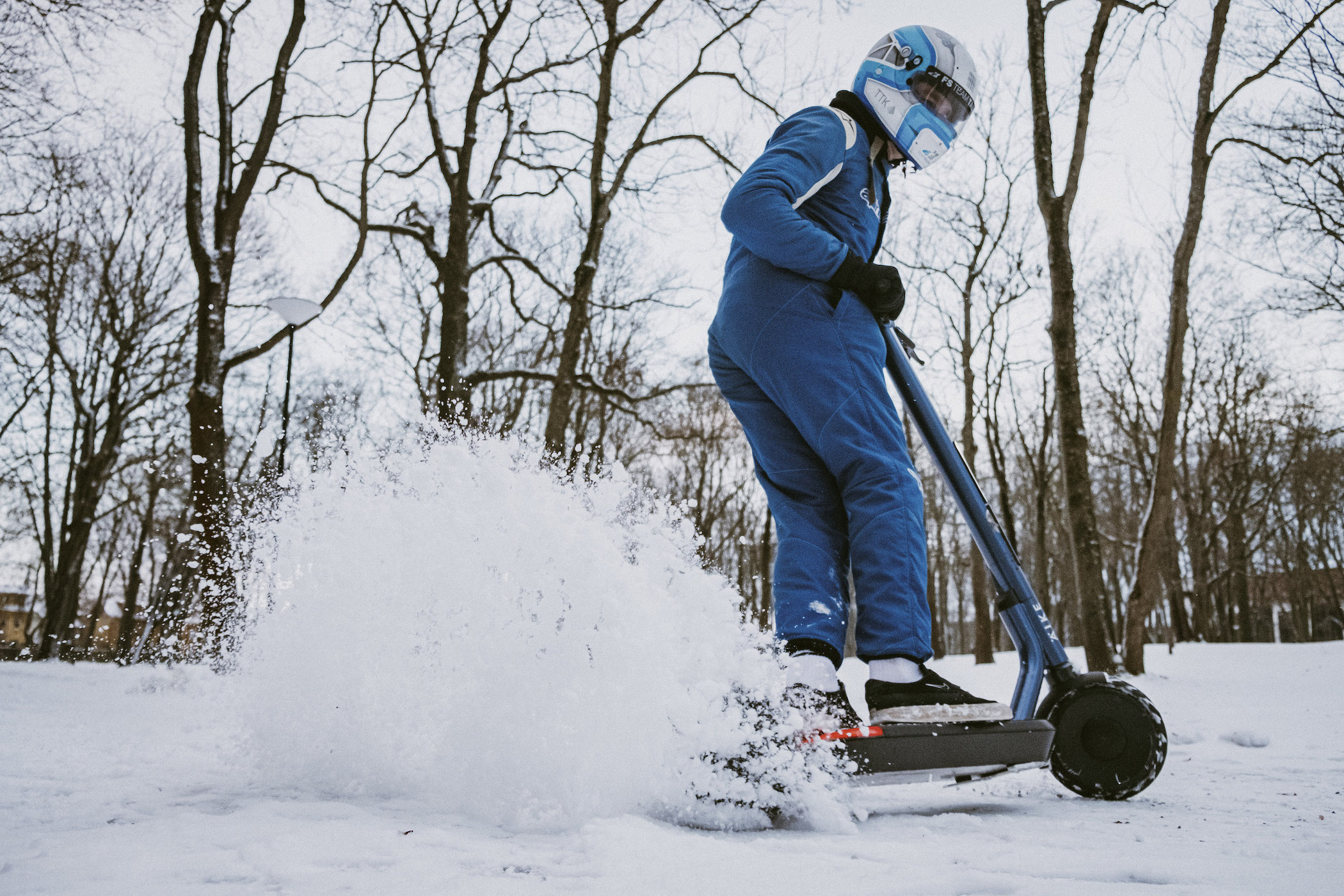 Riding an Electric Scooter in Winter: What You Need to Know